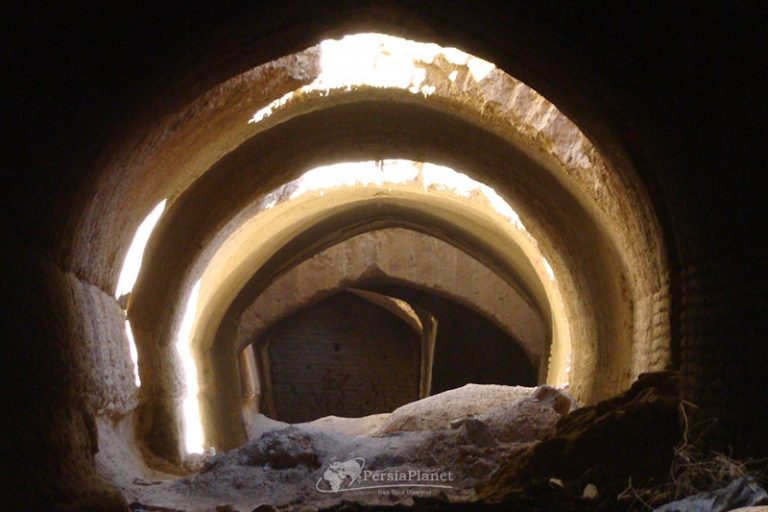 Morche Khort Castle, Morcheh – Iran Travel Information