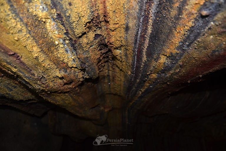 Rainbow Cave of Hormoz – Iran Travel Information