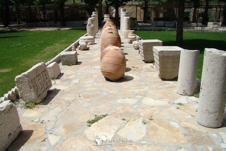 Taq-e Bostan, Tagh Bustan – Iran Travel Information